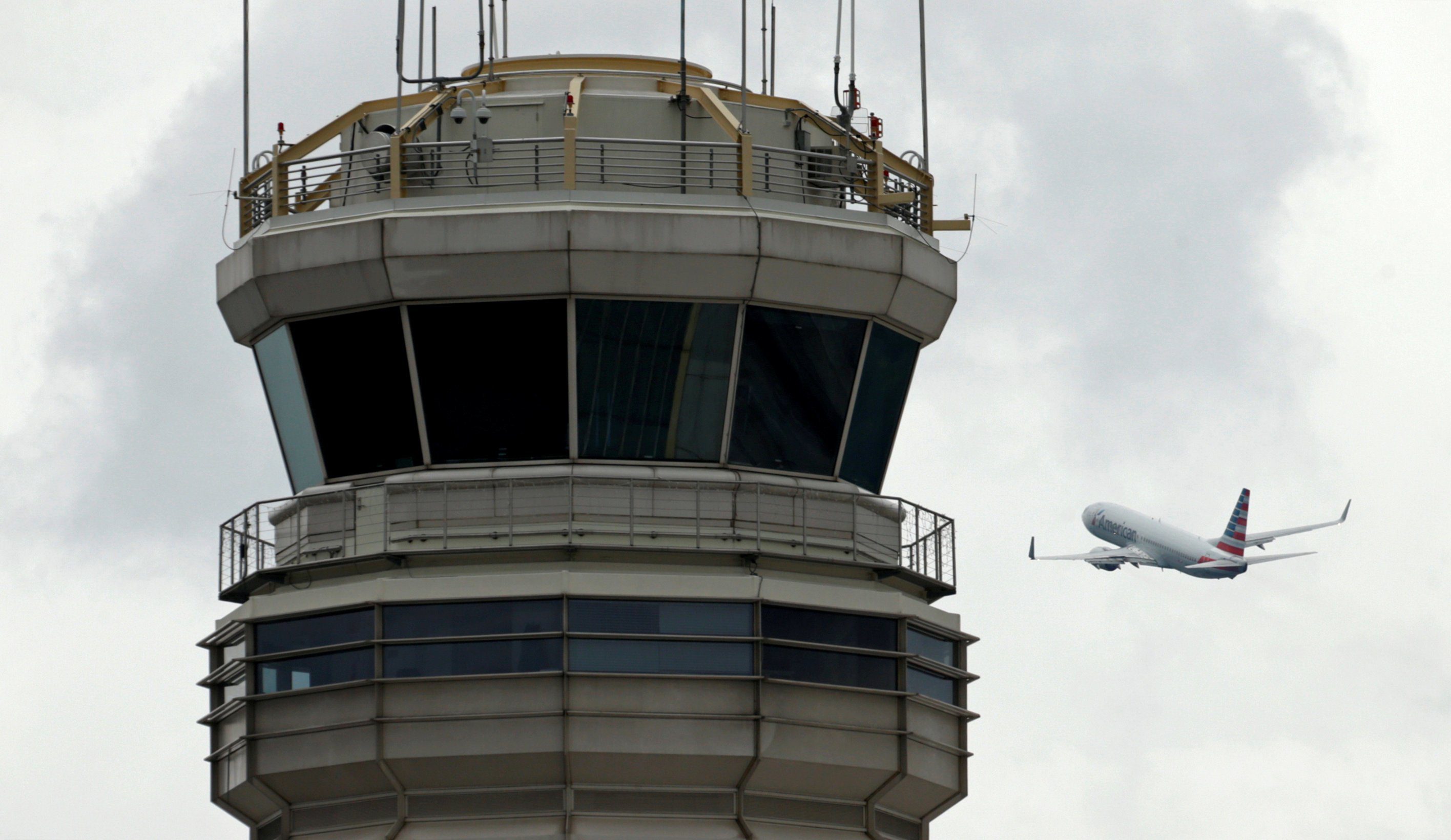 Firms see big bucks in upgrade of U.S. air traffic control system | The ...