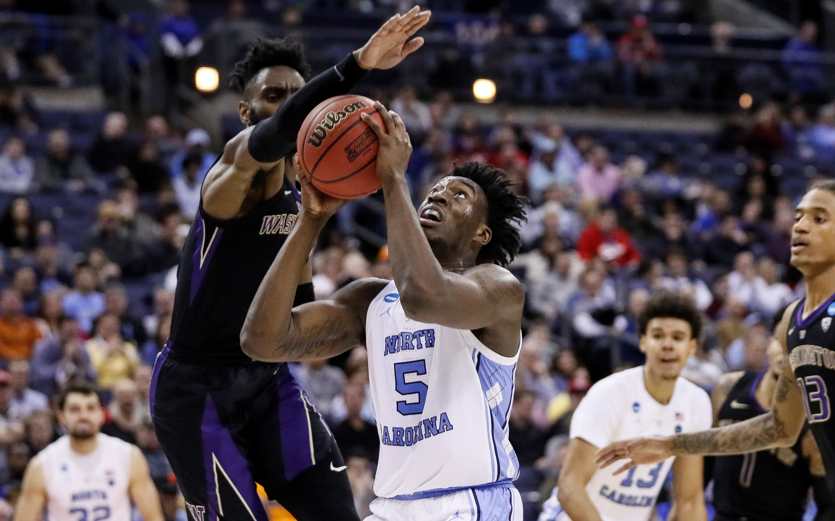 Nassir Little battling the flu, a game-time decision for Sweet 16 | The ...
