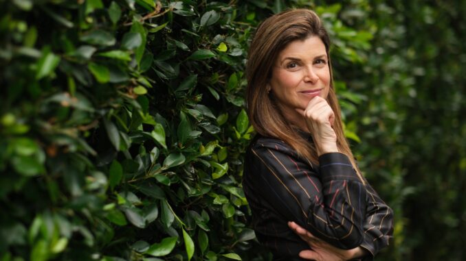 Laura Dave’s sequel to ‘The Last Thing He Told Me’ reveals all | The ...